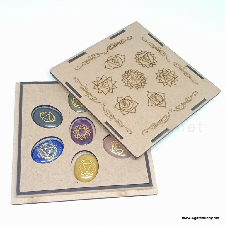 Seven Chakra Reiki Heart Set - Agate Buddy