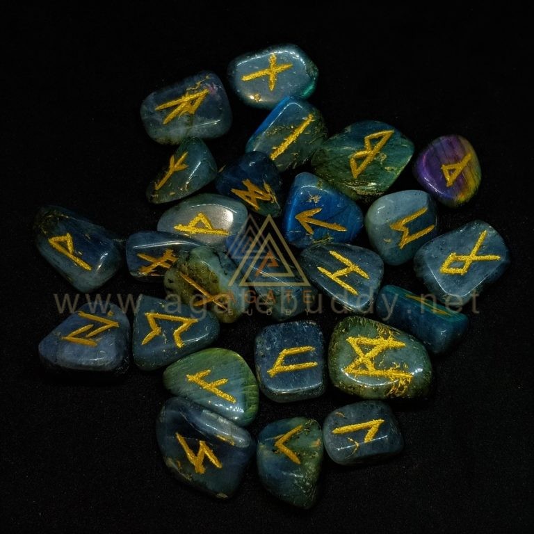 Top Quality Labradorite Flashy Rune Set. - Agate Buddy